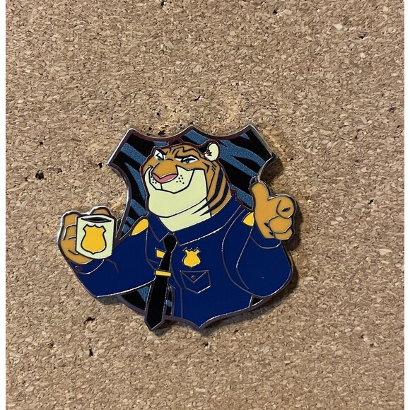 Disney | Other | 525 222 Disney Parks Zootopia Zootropolis Police Zpd ...